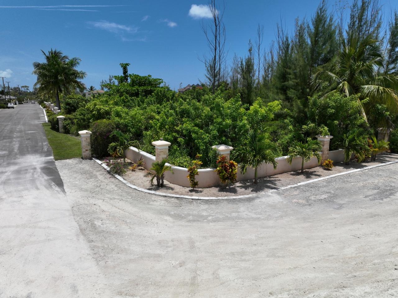 Bahamas Real Estate on Nassau / New Providence For Sale - ID 47412