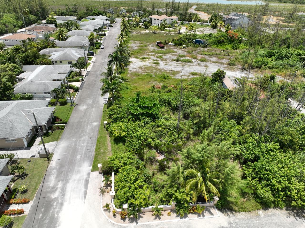 Bahamas Real Estate on Nassau / New Providence For Sale - ID 47412