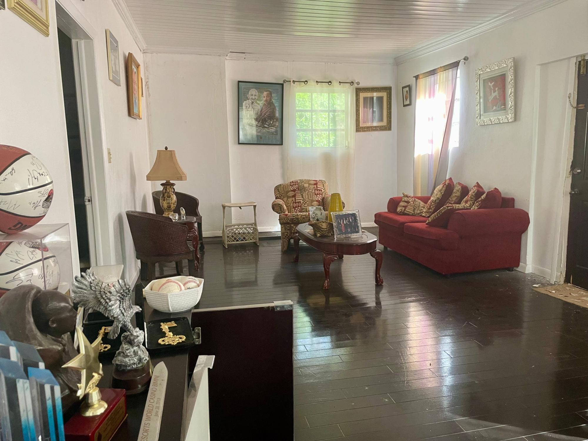 Bahamas Real Estate on Nassau / New Providence For Sale - ID 78527