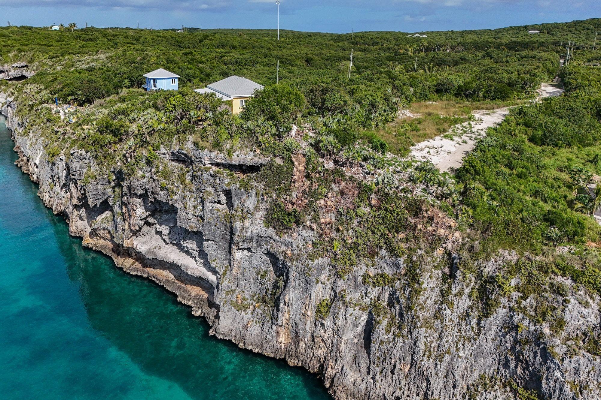 Bahamas Real Estate on Eleuthera For Sale - ID 79361